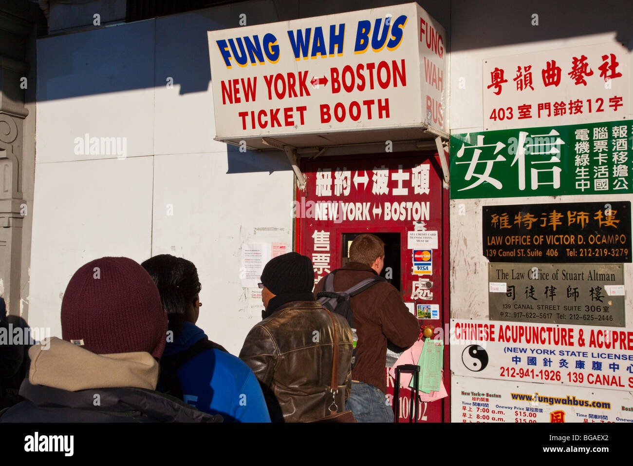 Fung Wah Chinatown Bus Company in Chinatown, Manhattan, New York City ...
