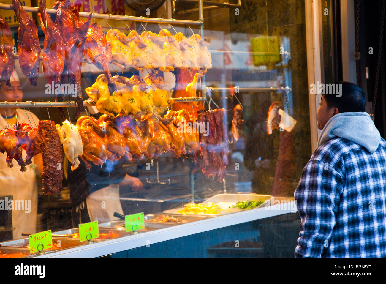 Restaurant window in Chinatown, New York City Stock Photo - Alamy