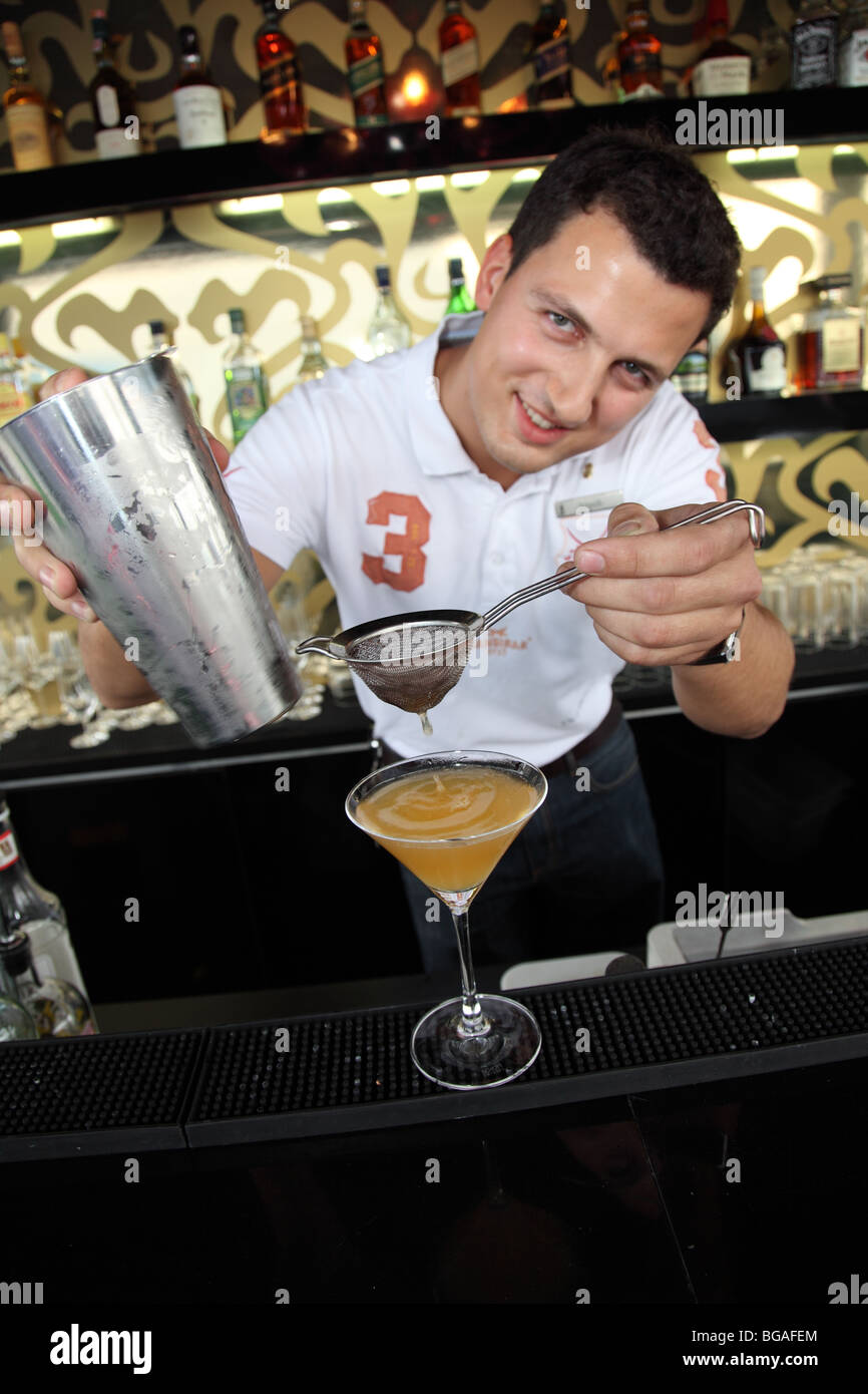 Bar cocktail ritz hi-res stock photography and images - Alamy