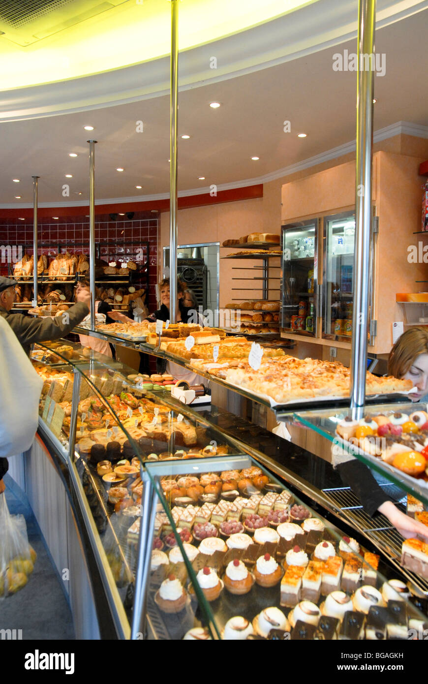 Baker bakery bread display france hi-res stock photography and images ...