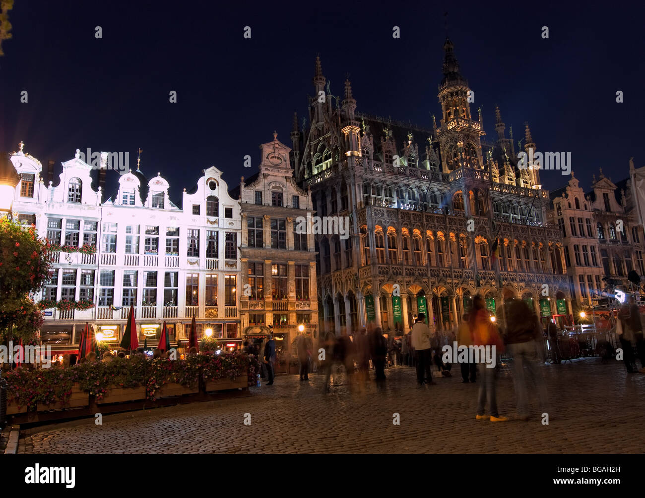 Grand Place Square, Brussels, Belgium with Guide Hall Building Stock ...