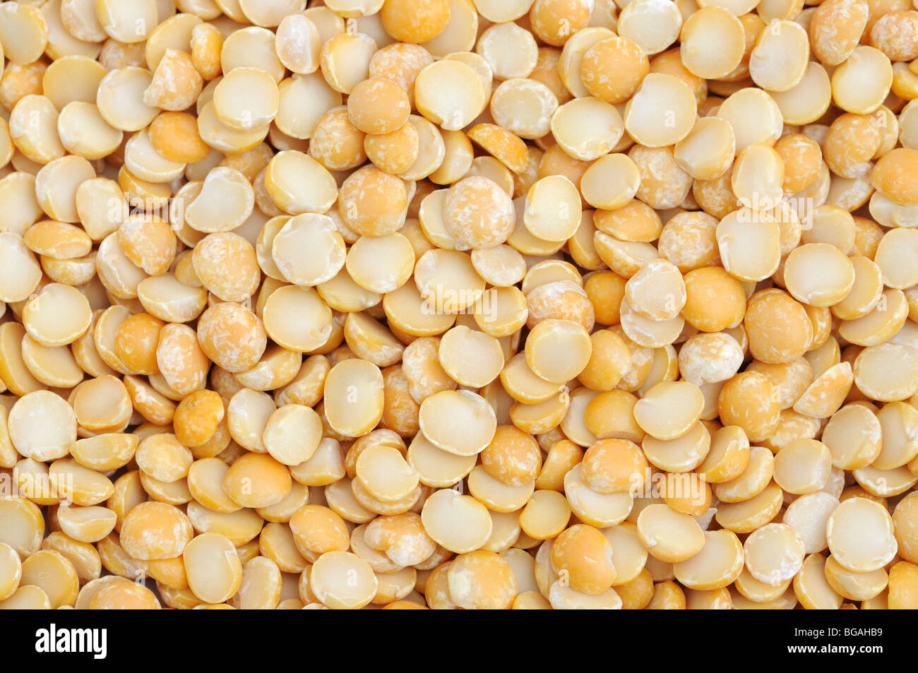 Yellow Pea Background Stock Photo - Alamy