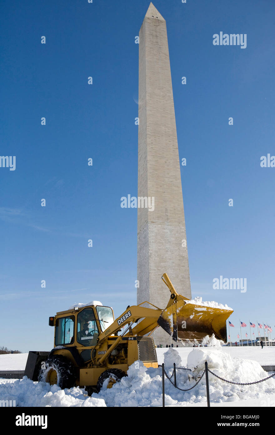 A Washington DC snow scene of the Mall showing the Washington Monument ...