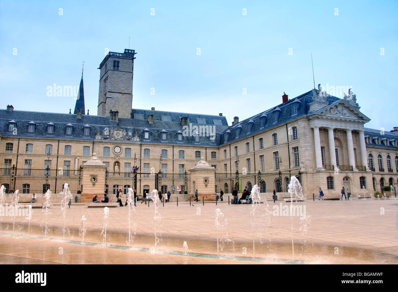 Dijon Fountain High Resolution Stock Photography and Images - Alamy