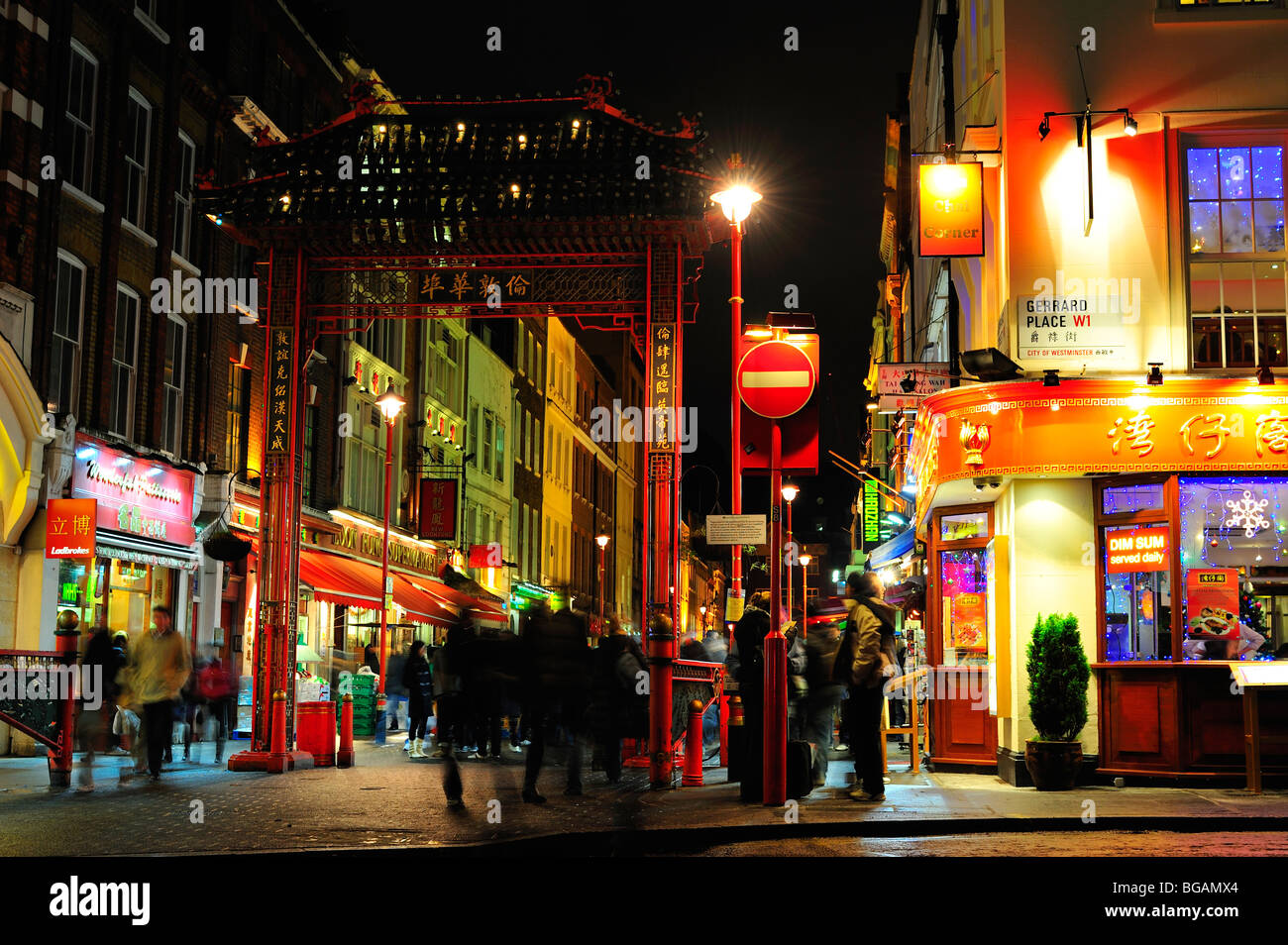 China town london hi-res stock photography and images - Alamy