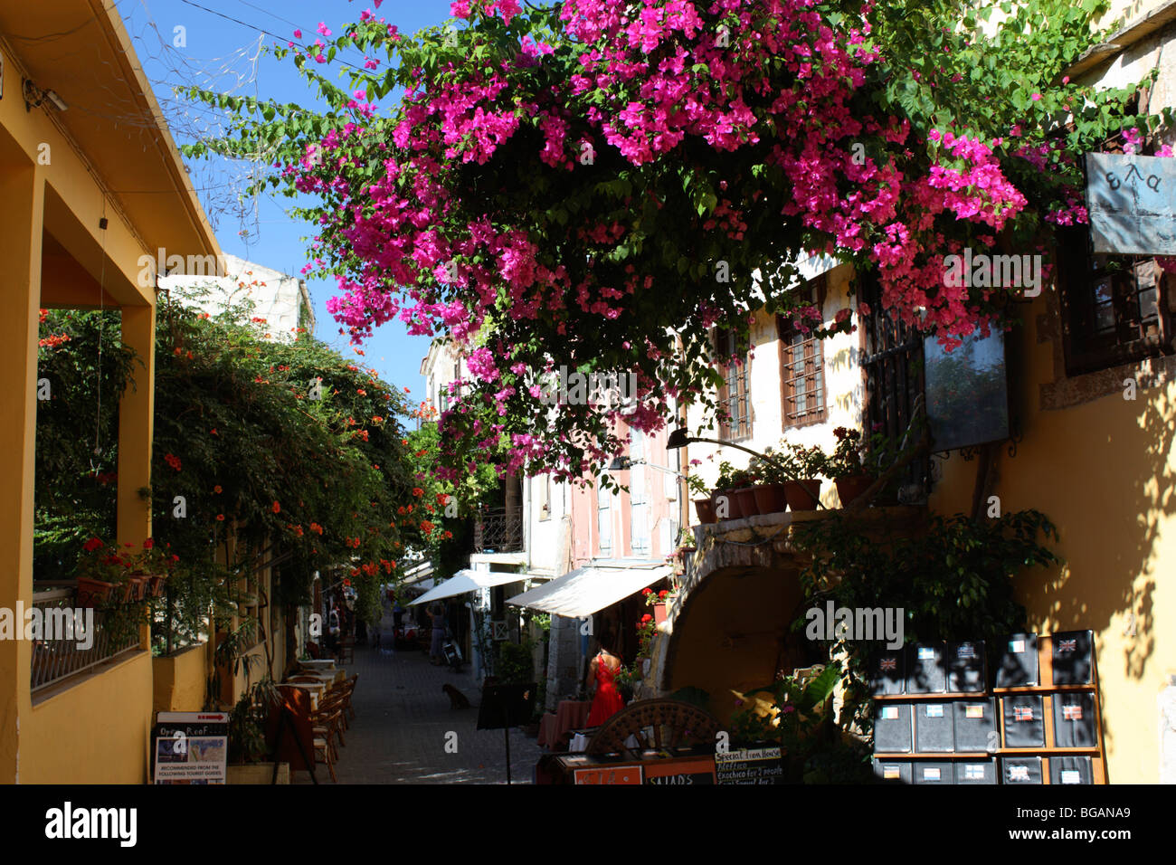 Crete street flowers hi-res stock photography and images - Alamy