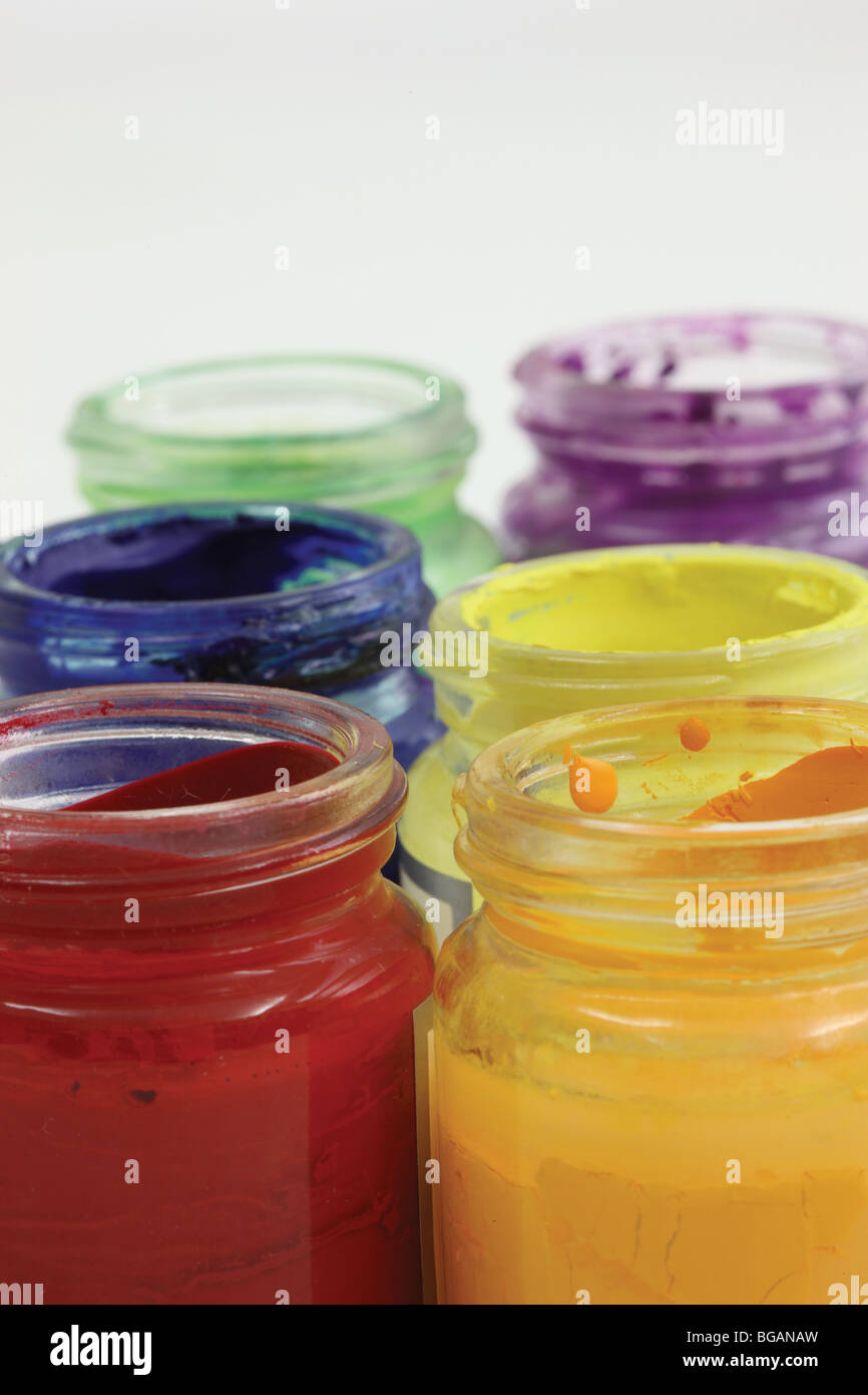 Tranquil close up white paint hi-res stock photography and images - Alamy