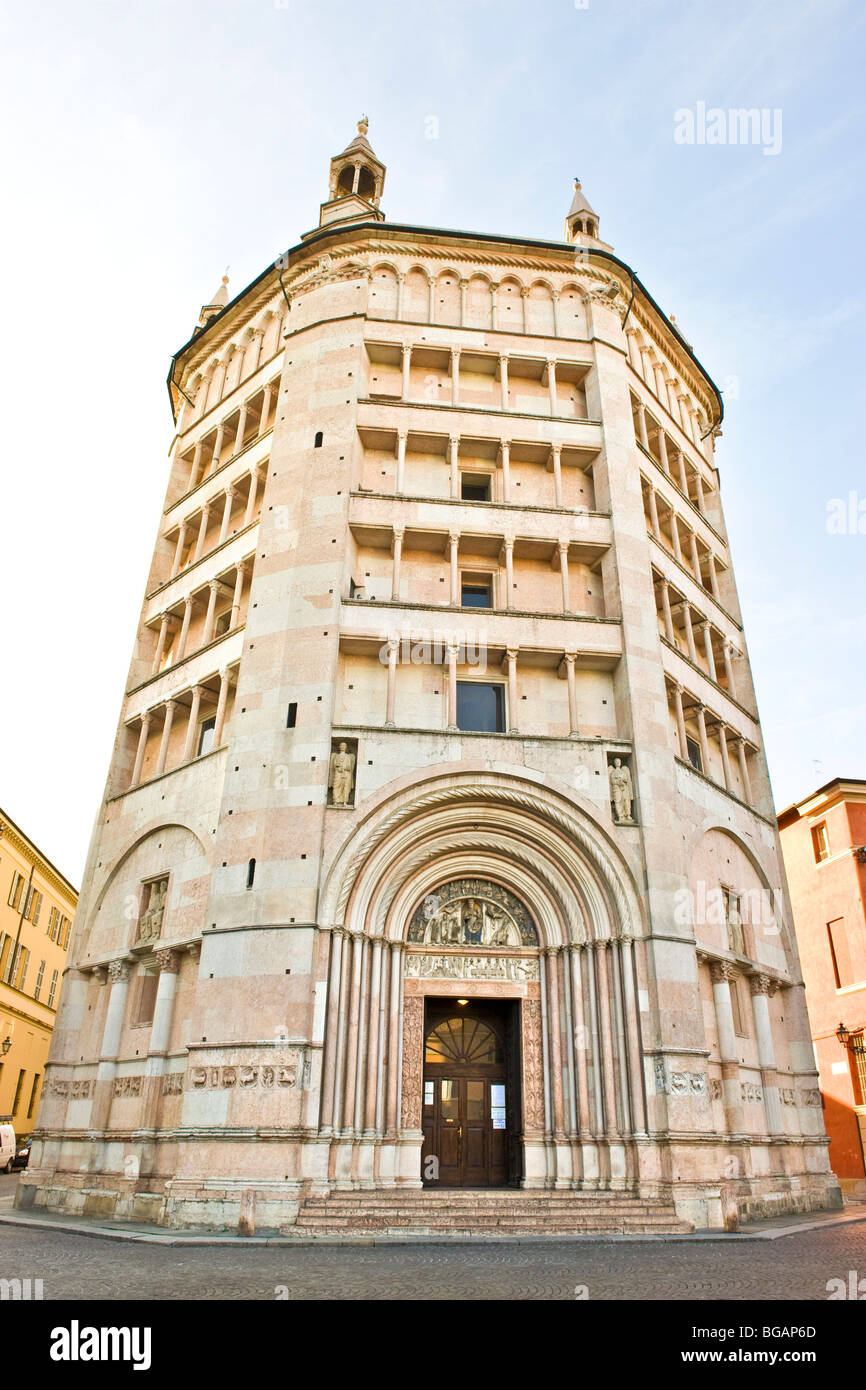 Italy parma baptistry hi-res stock photography and images - Alamy