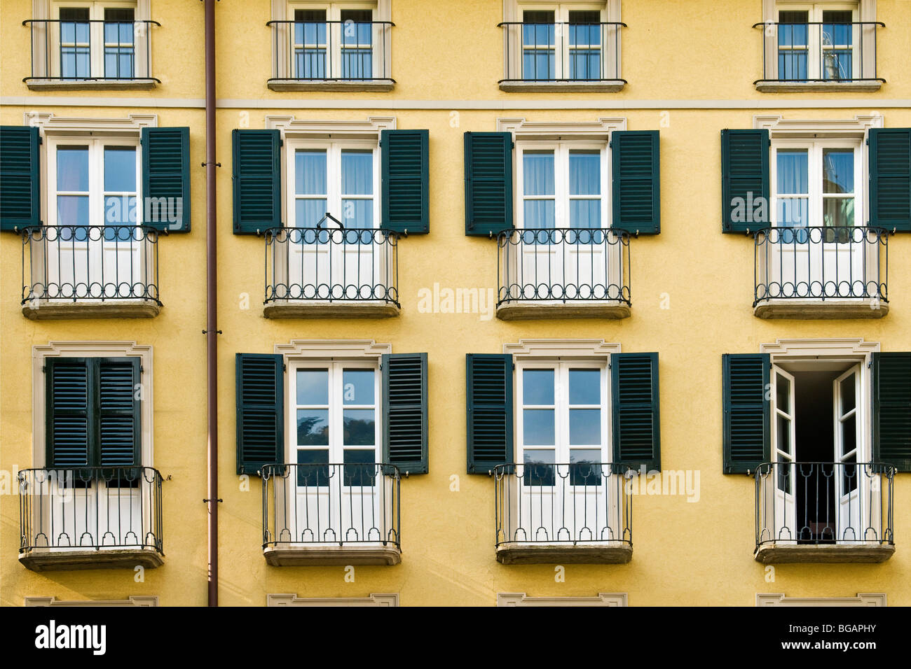 Como house hi-res stock photography and images - Alamy