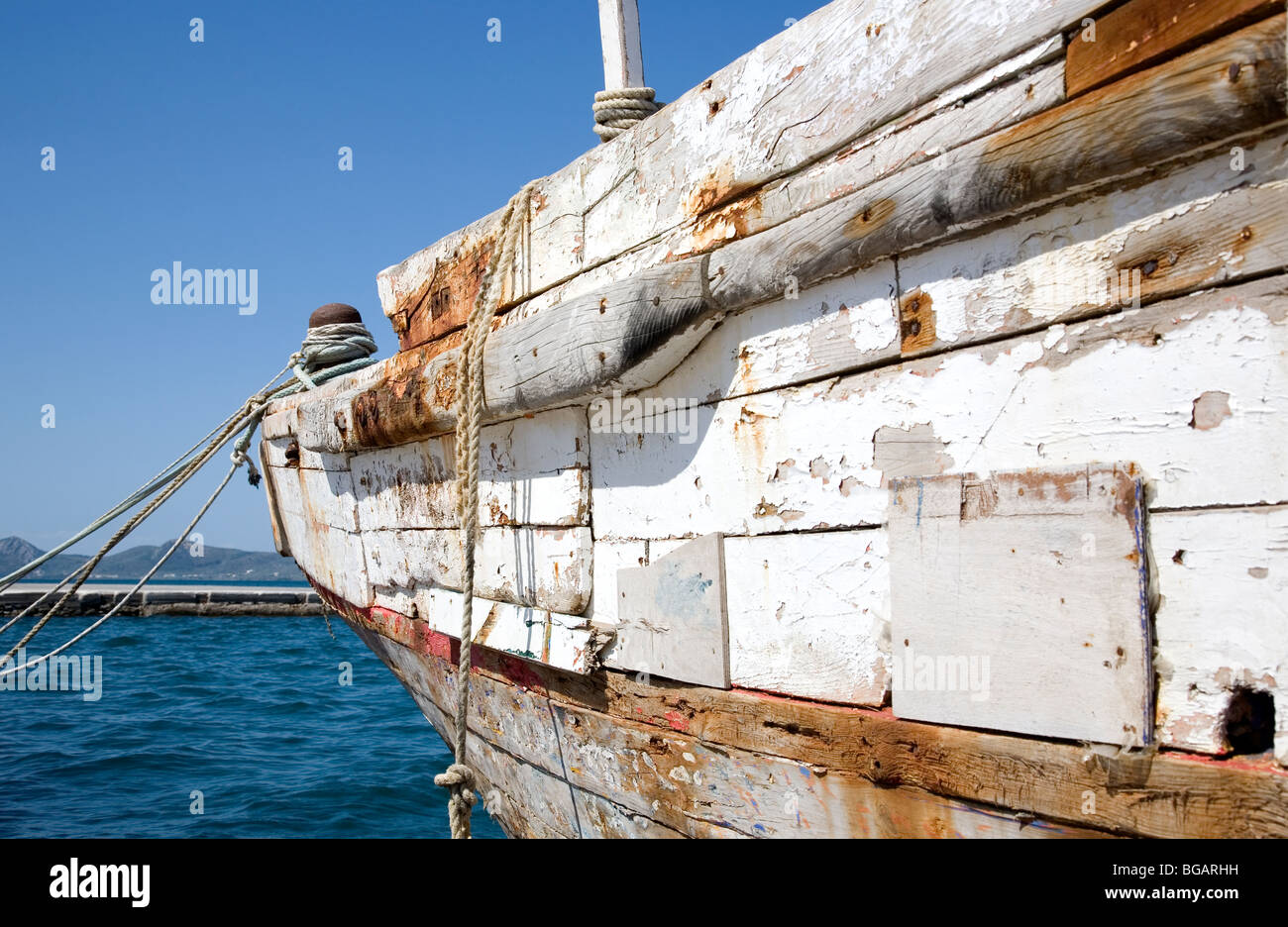 Timber hull hi-res stock photography and images - Alamy