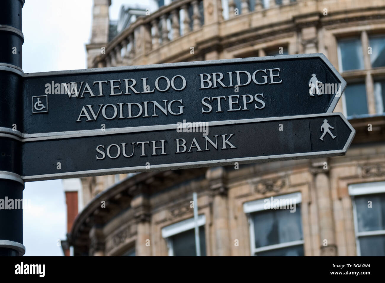 Pedestrian road sign hi-res stock photography and images - Alamy
