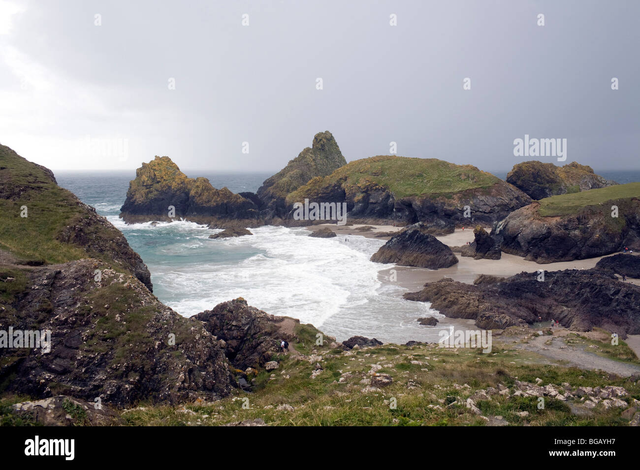Kynance Cove on the Lizard Peninsula, Cornwall, England, UK Stock Photo ...