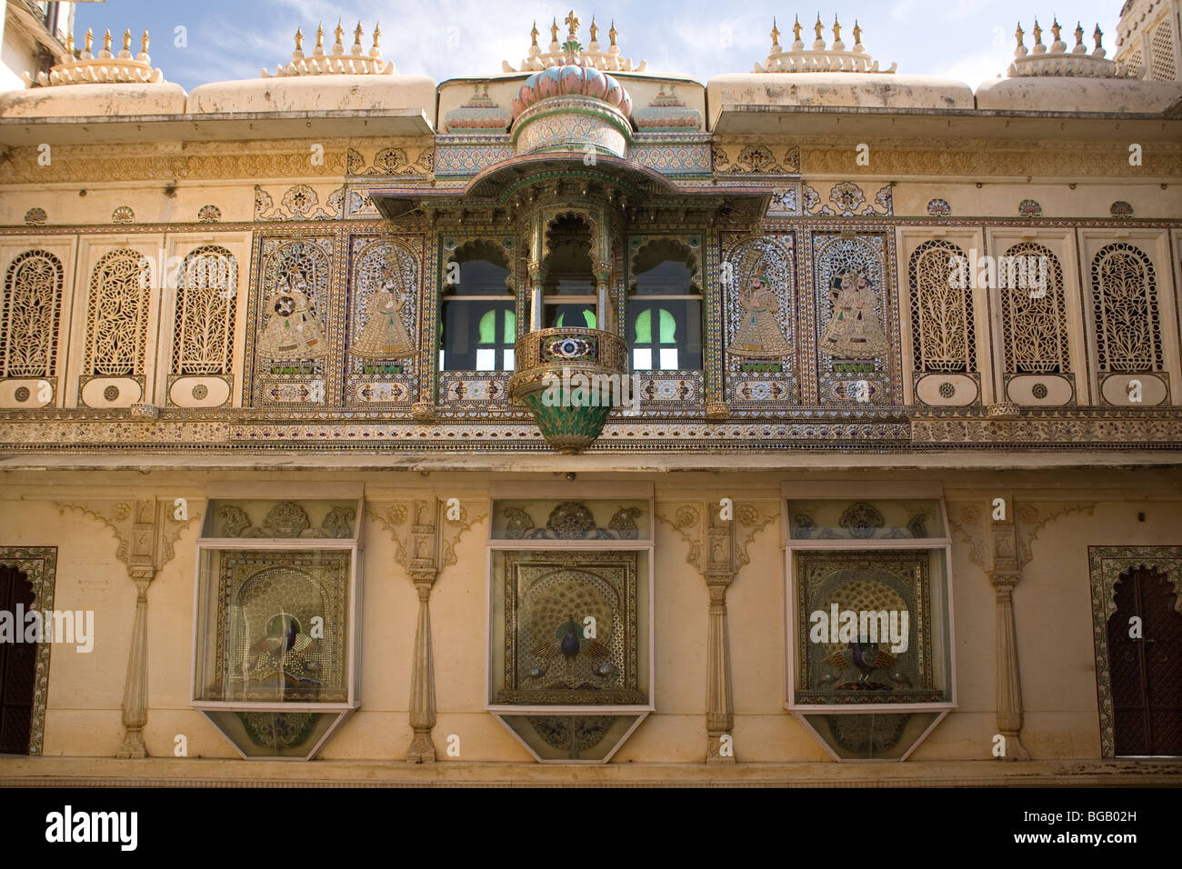 India Rajasthan Udaipur City palace peacock court Stock Photo - Alamy