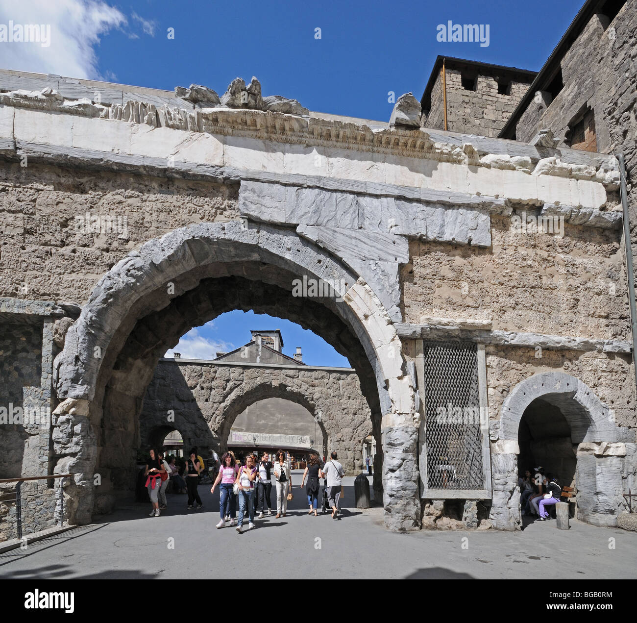 Gateway roman hi-res stock photography and images - Alamy