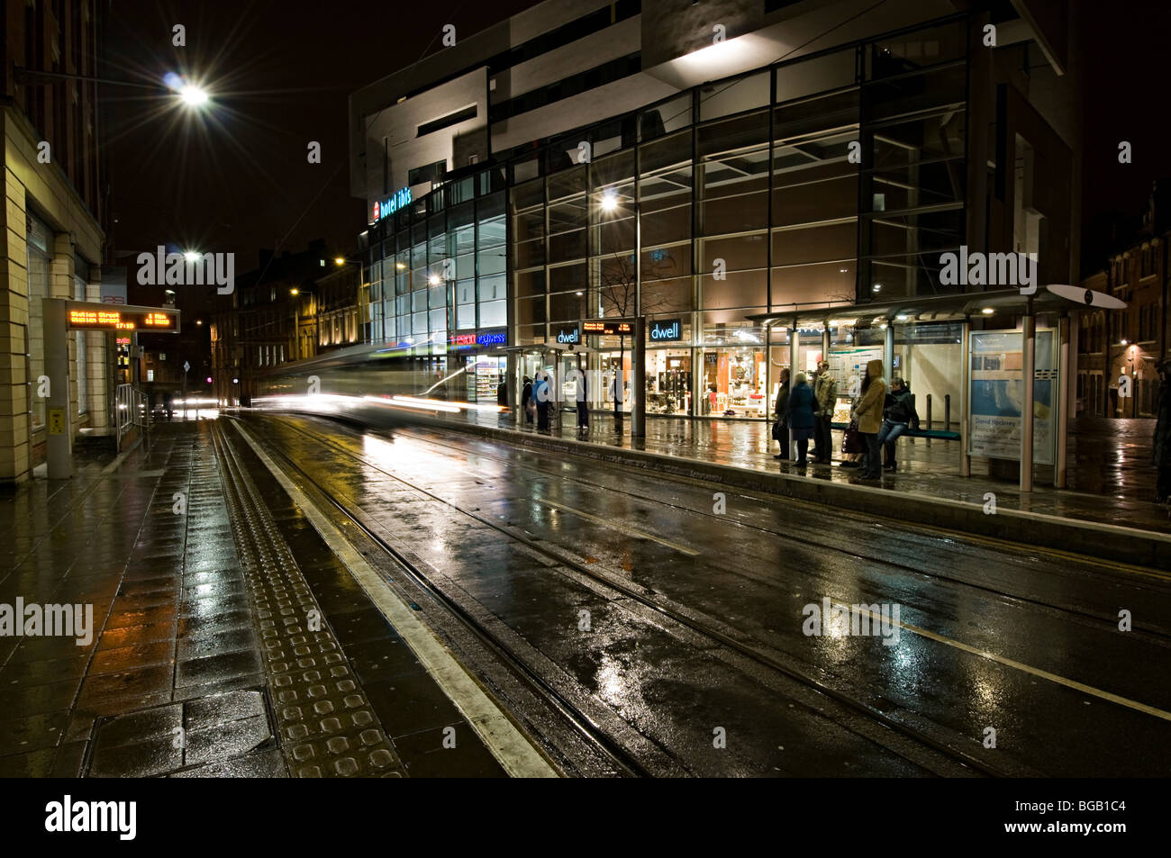 Metropolitan nottingham tram hi-res stock photography and images - Alamy
