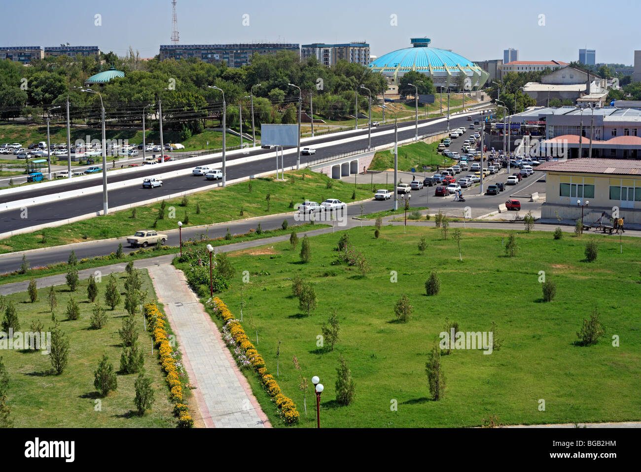 Modern architecture, Tashkent, Uzbekistan Stock Photo - Alamy