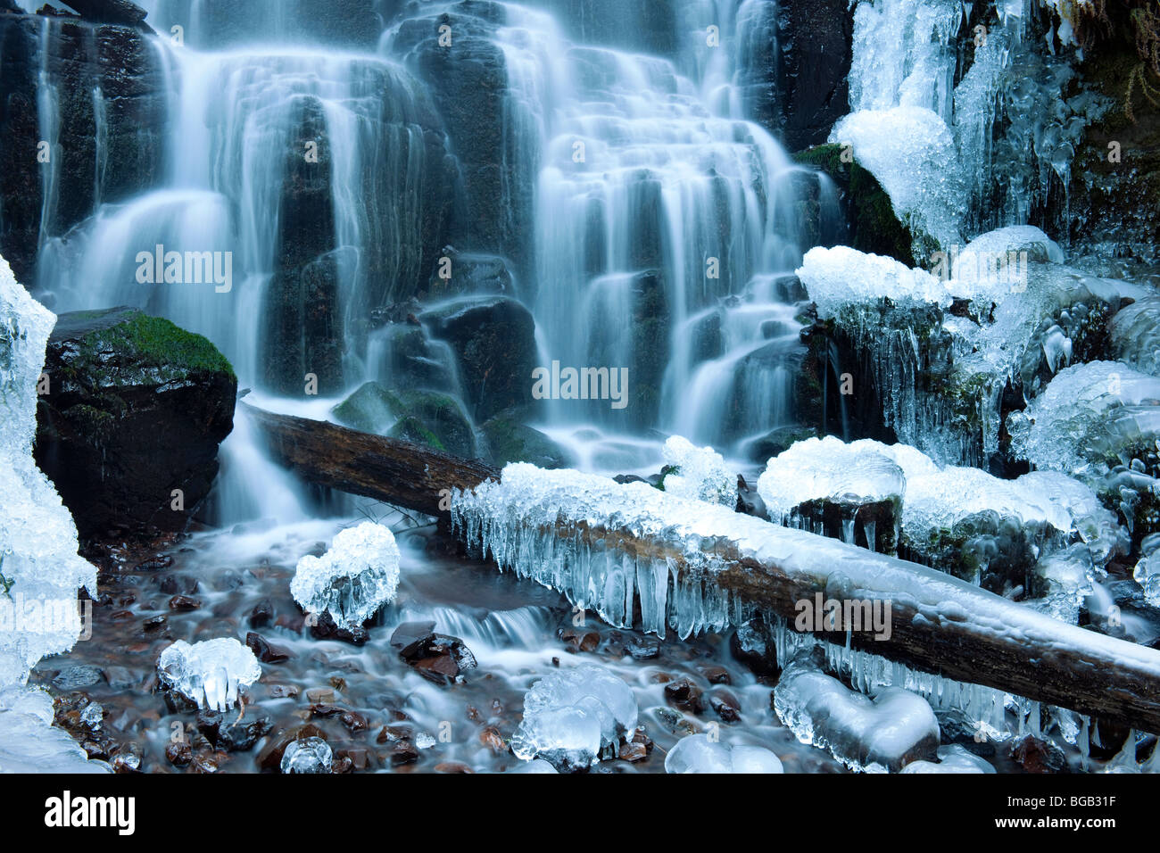 Ice waterfalls hi-res stock photography and images - Alamy