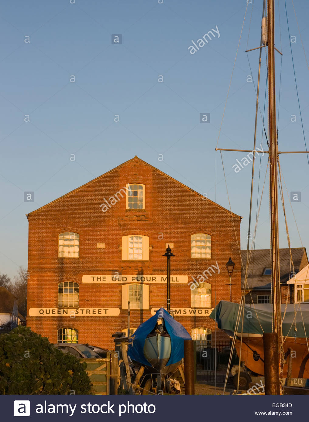 Old Flour Mill Stock Photos & Old Flour Mill Stock Images - Alamy
