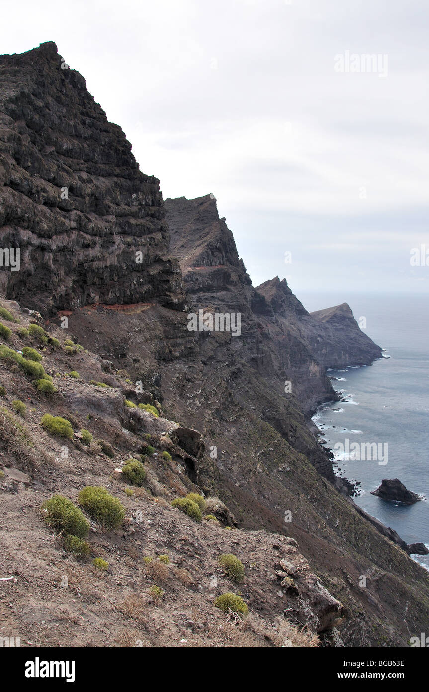 View of cliffs from viewing platform, Anden Verde, Artenara ...