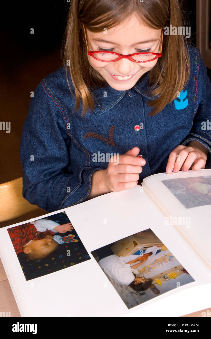 Dutch family album hi-res stock photography and images - Alamy