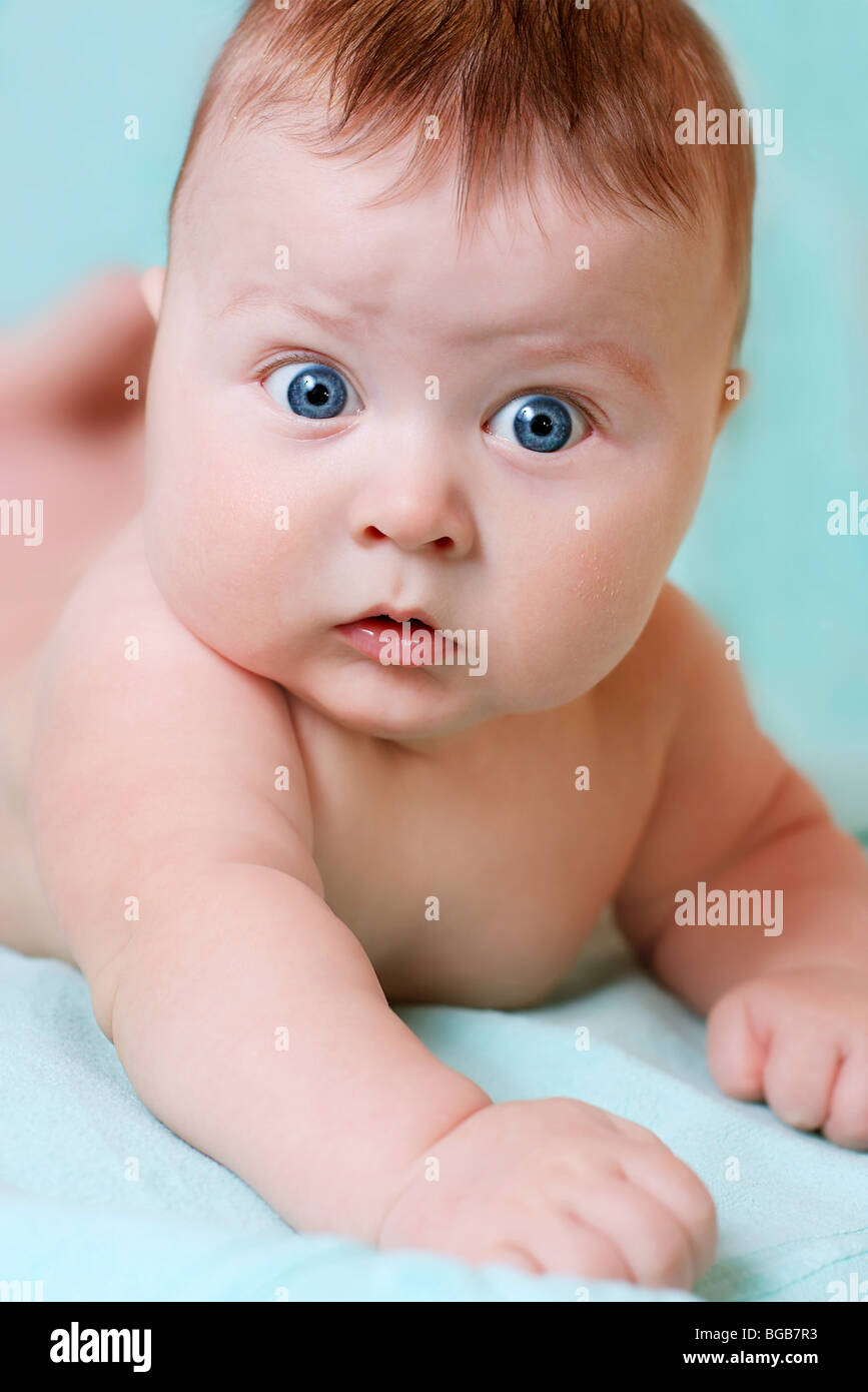 Surprised baby child hi-res stock photography and images - Alamy