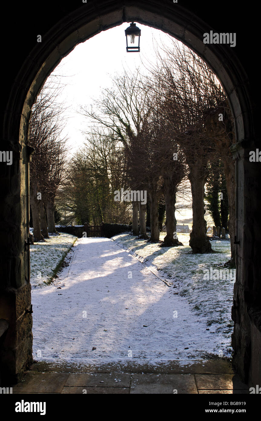 View from South Porch of St Lawrence Church in winter, Napton ...