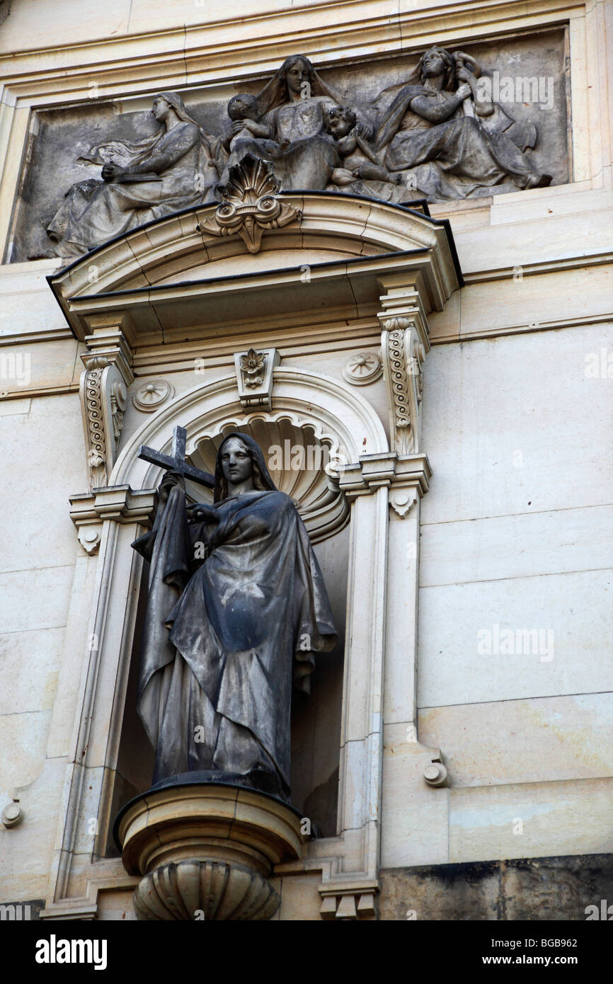 Germany, Saxony, Dresden, Nuemarkt, View of the Academy of Art from ...