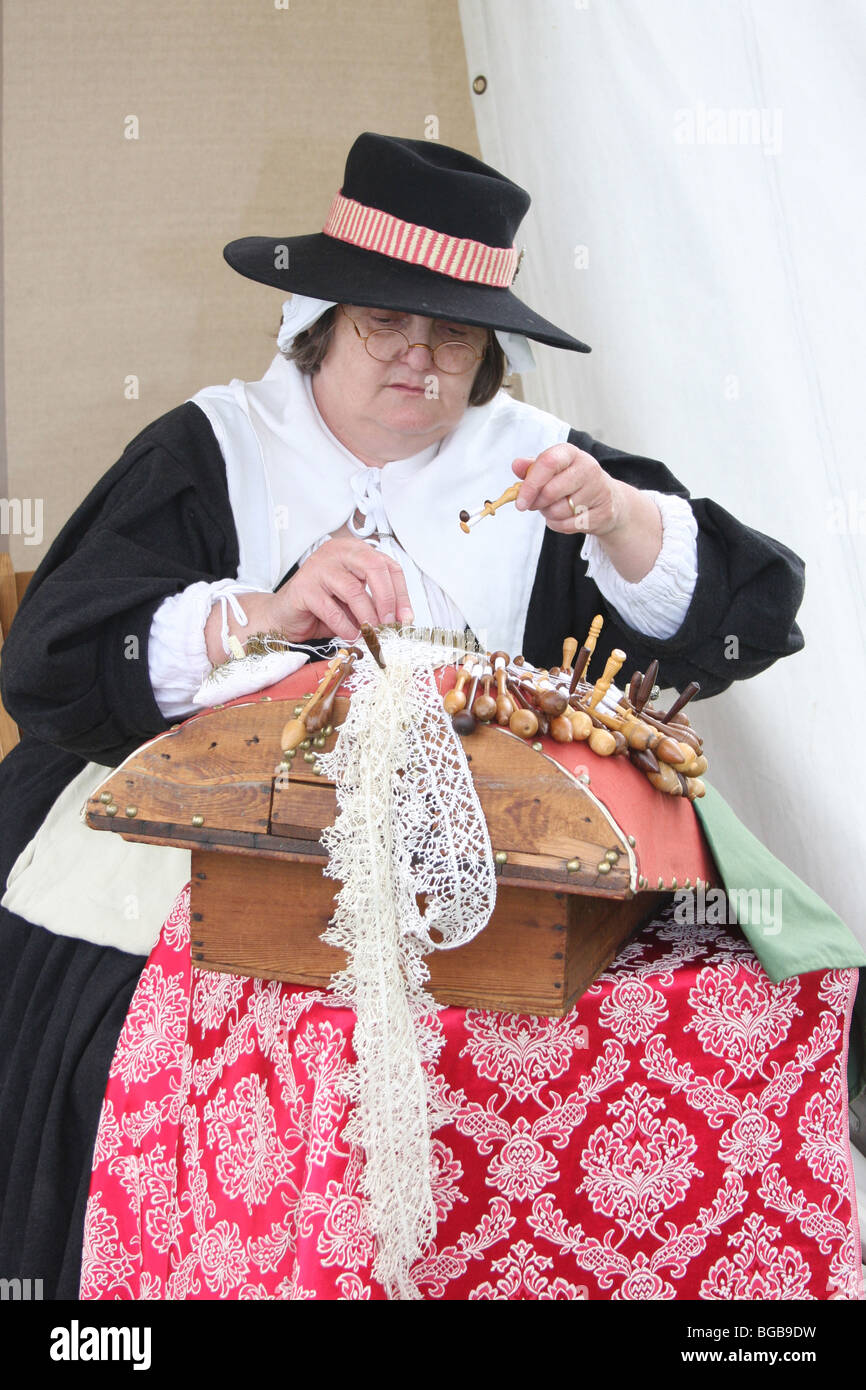 England oxon faringdon a 17th century english woman making lace hi-res ...