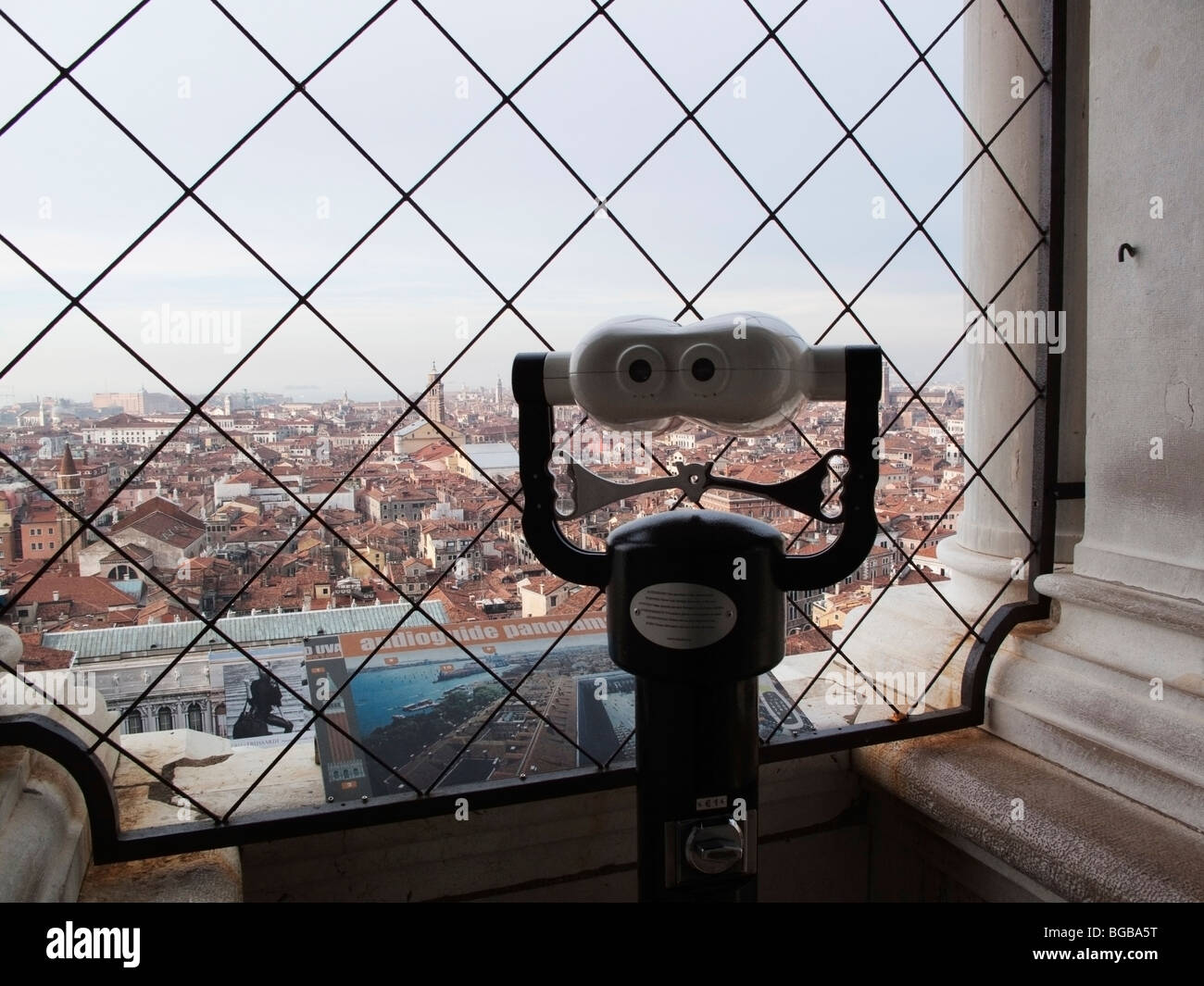 Viewing platform italy hi-res stock photography and images - Alamy