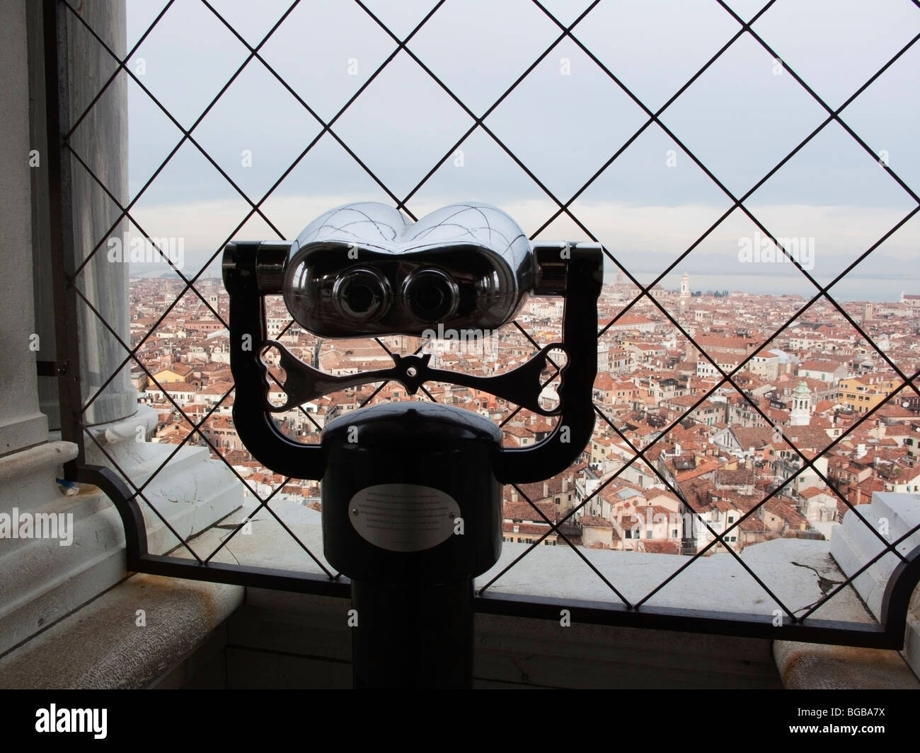 Viewing platform italy hi-res stock photography and images - Alamy
