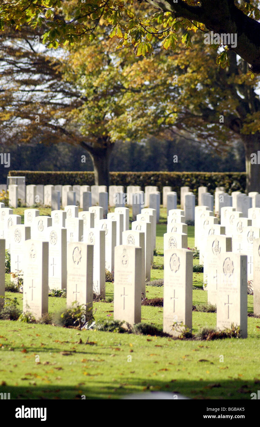 Normandy War Graves High Resolution Stock Photography and Images - Alamy