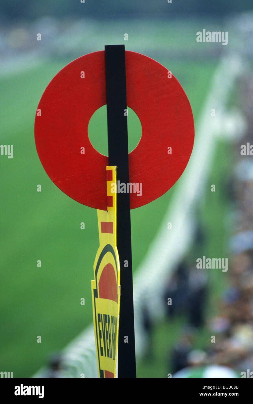 Finish post horse racing hi-res stock photography and images - Alamy