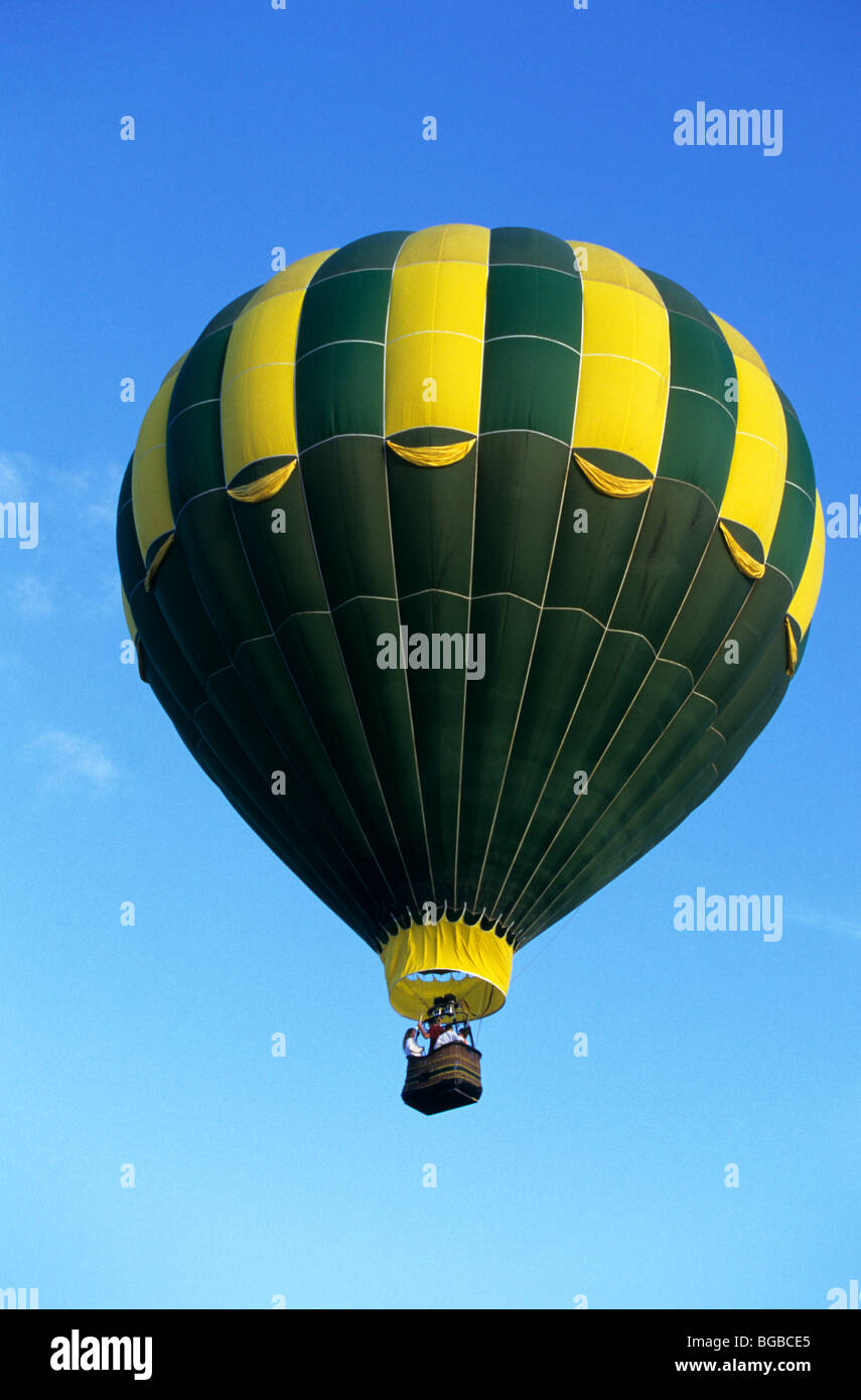 Hot air balloon in flight Stock Photo - Alamy