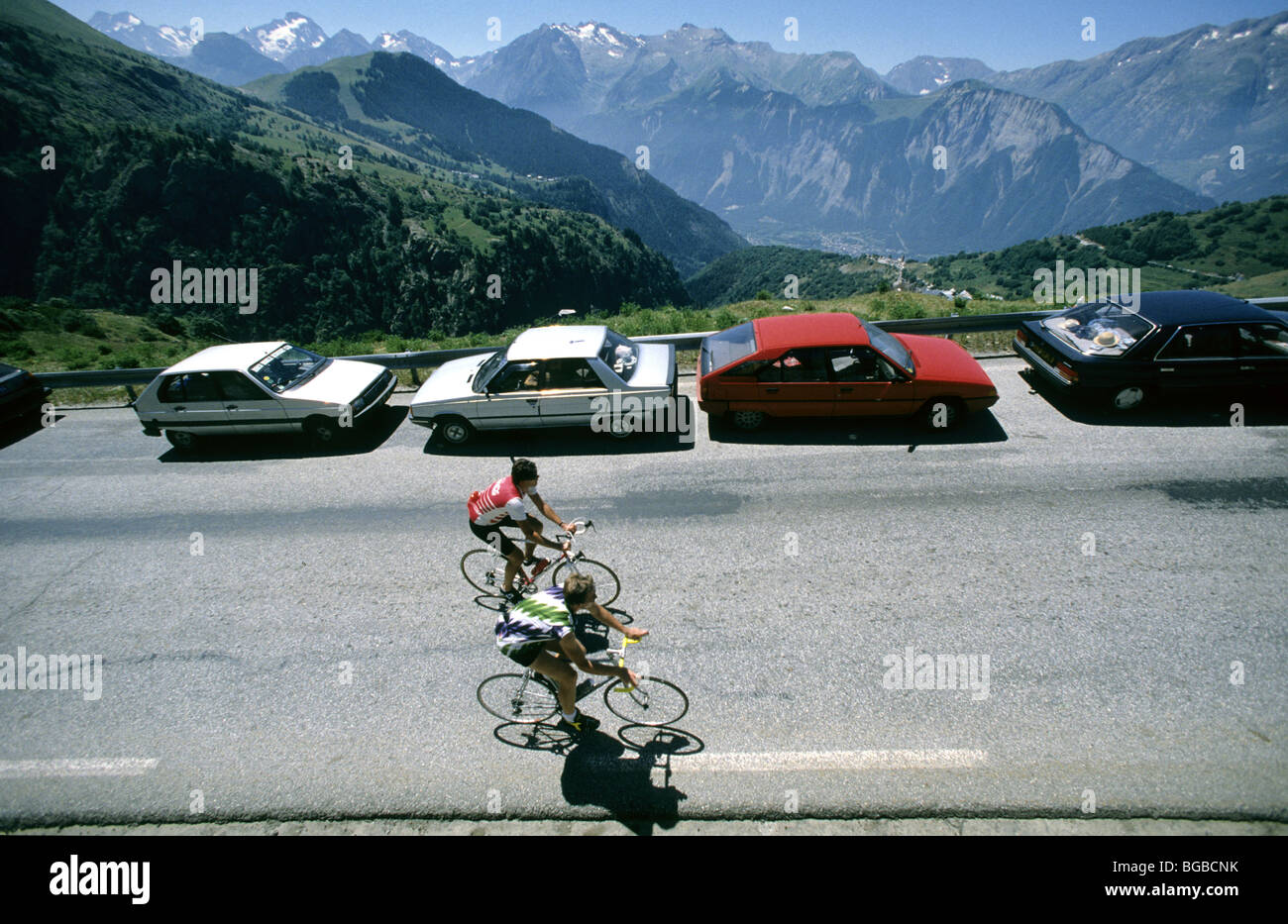 Parked cars on a road hi-res stock photography and images - Alamy