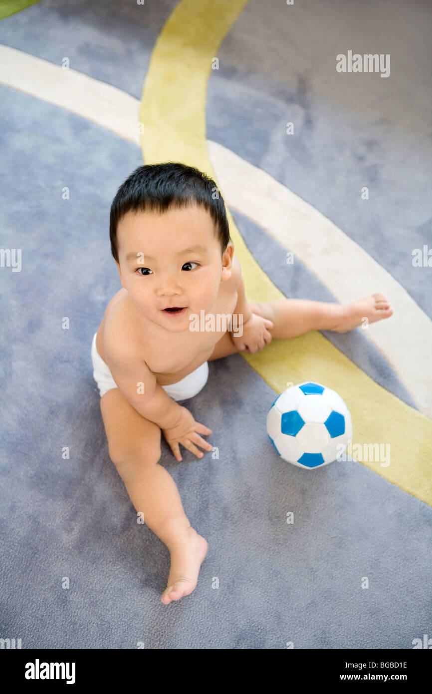 Infant diaper sitting on floor hi-res stock photography and images - Alamy