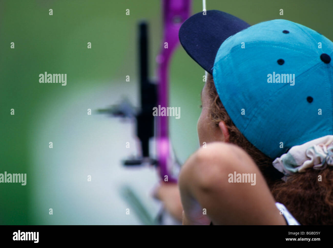 Arm with bow and arrow hi-res stock photography and images - Alamy
