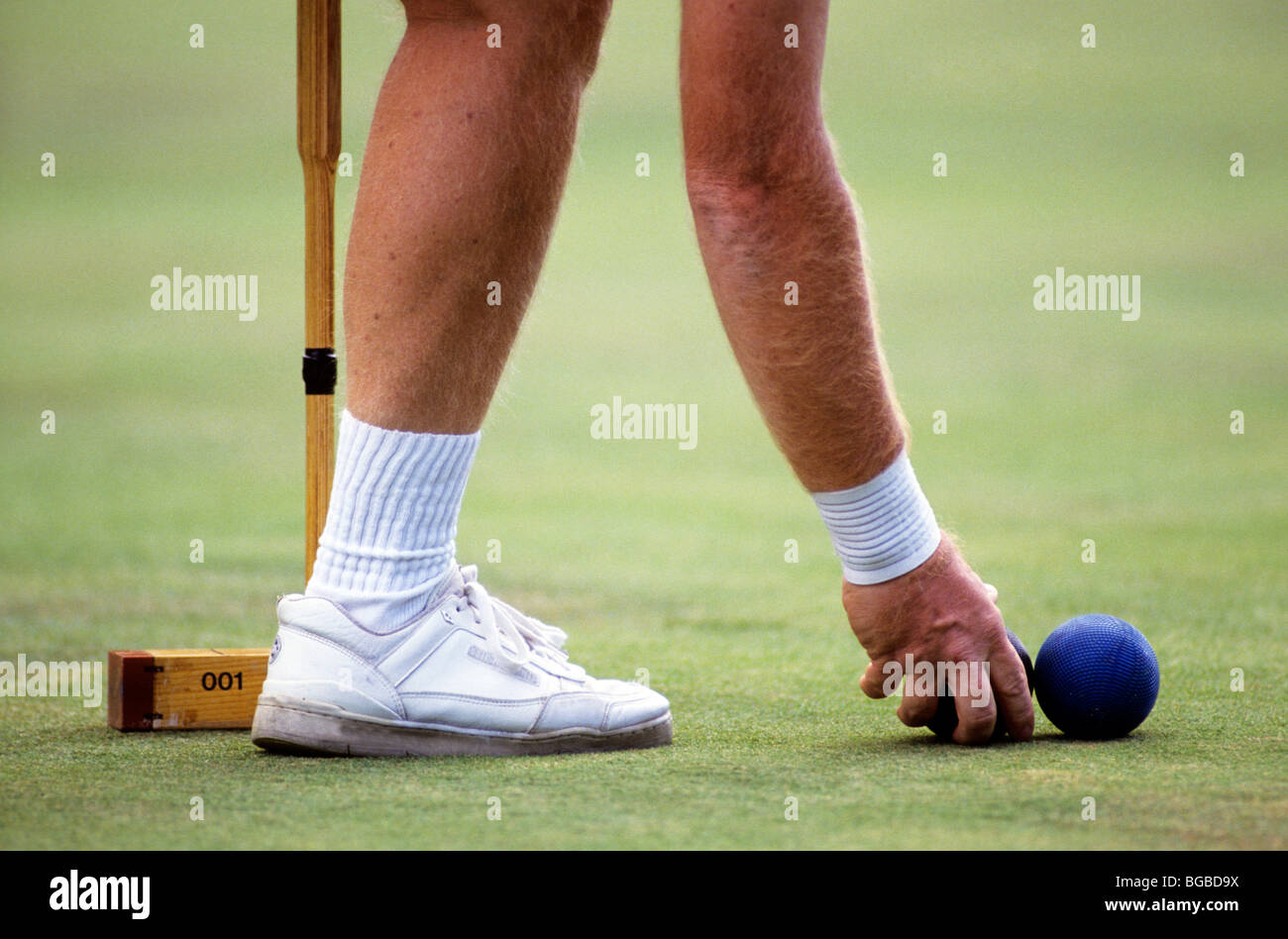 Picking marker up hi-res stock photography and images - Alamy