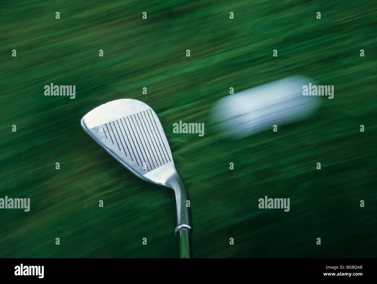 Golf club action hi-res stock photography and images - Alamy