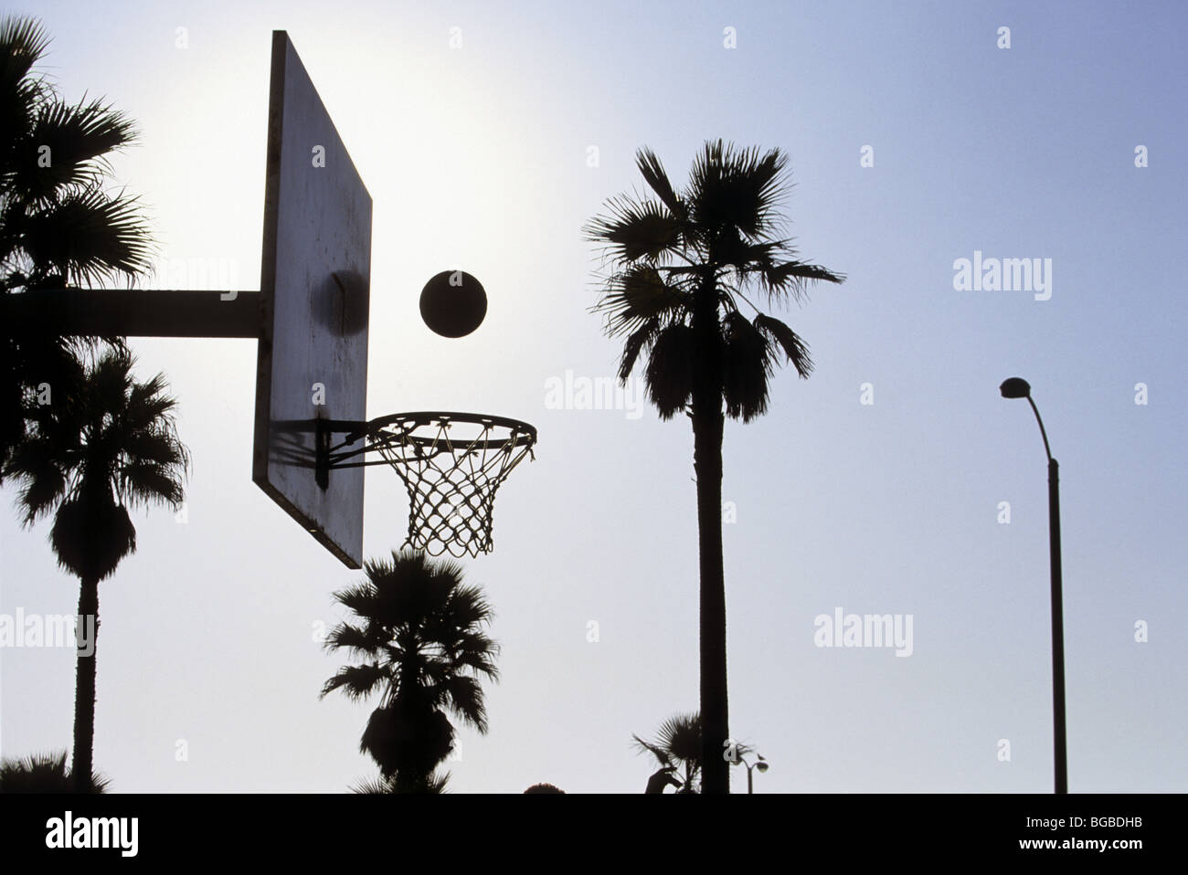 Dropping net hi-res stock photography and images - Alamy