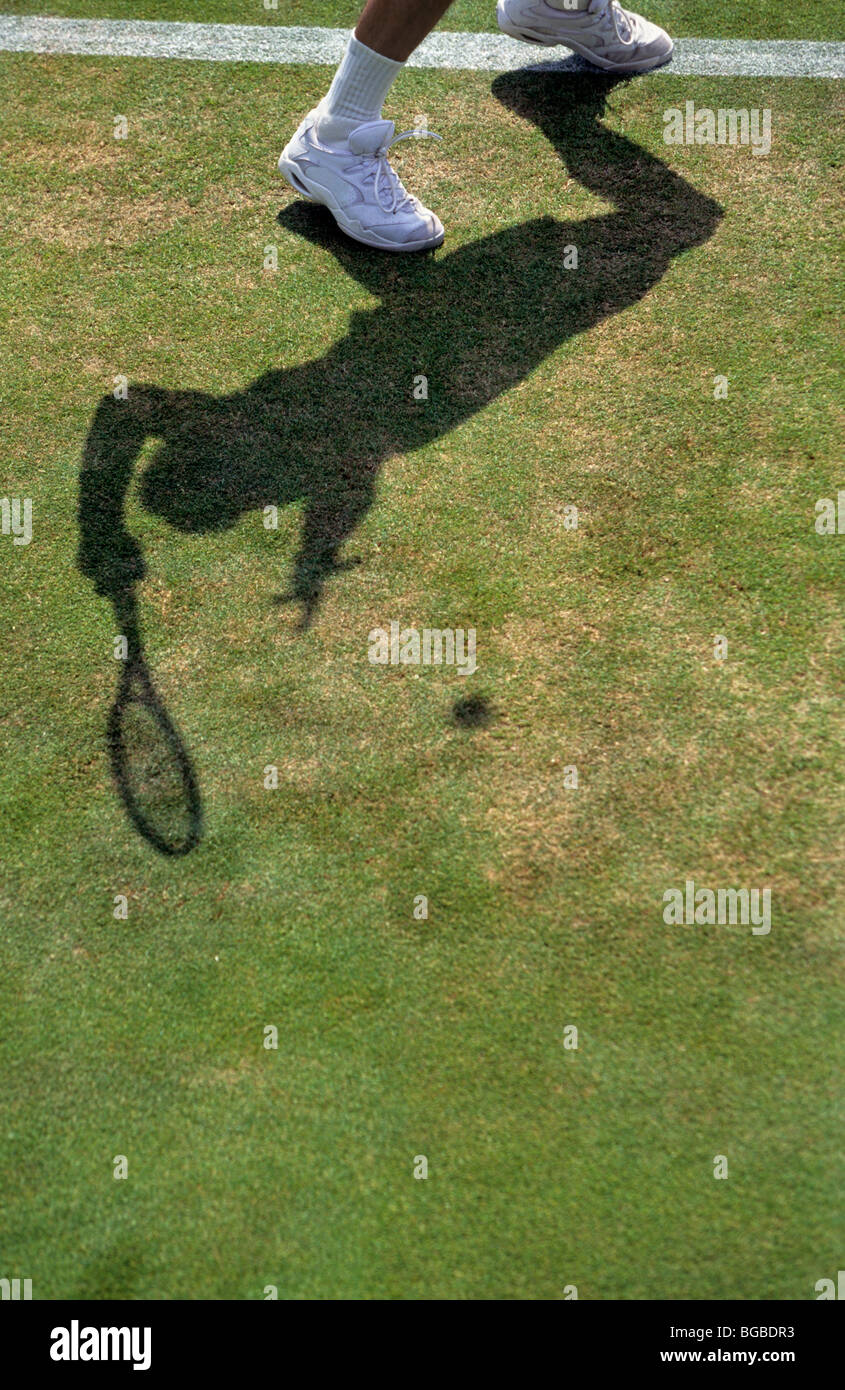 Tennis shadow grass hi-res stock photography and images - Alamy