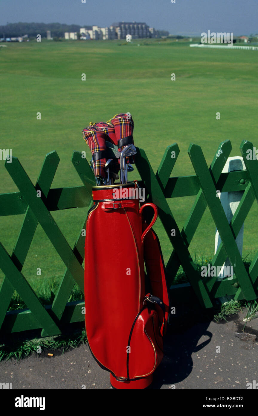 Red clubs head hi-res stock photography and images - Alamy