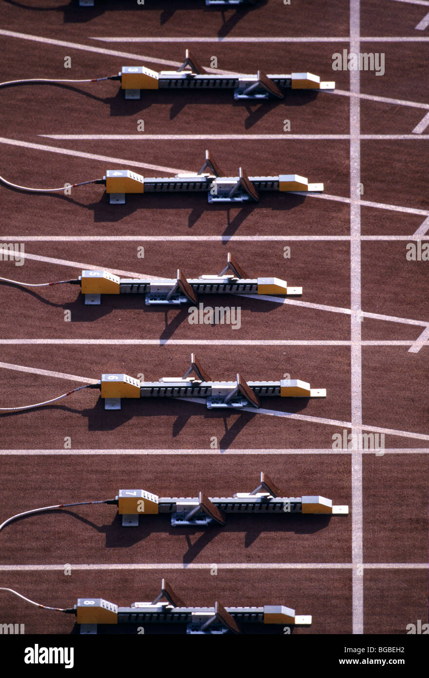 Aligned blocks hi-res stock photography and images - Alamy