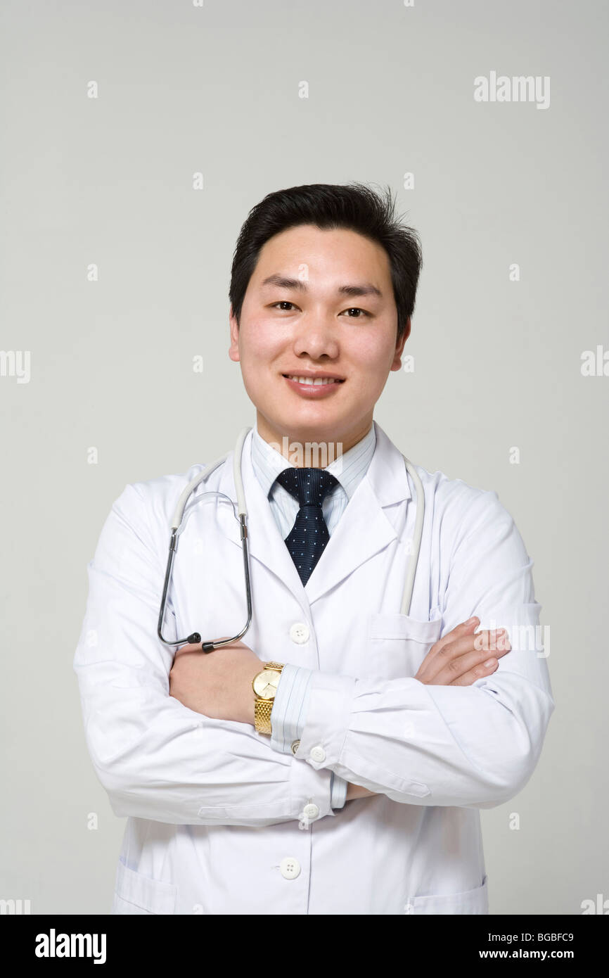 Chinese medicine practitioner hi-res stock photography and images - Alamy