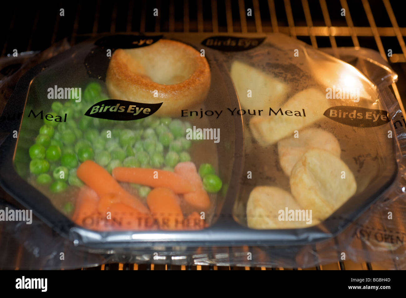 Birds Eye traditional beef ready meal Stock Photo - Alamy