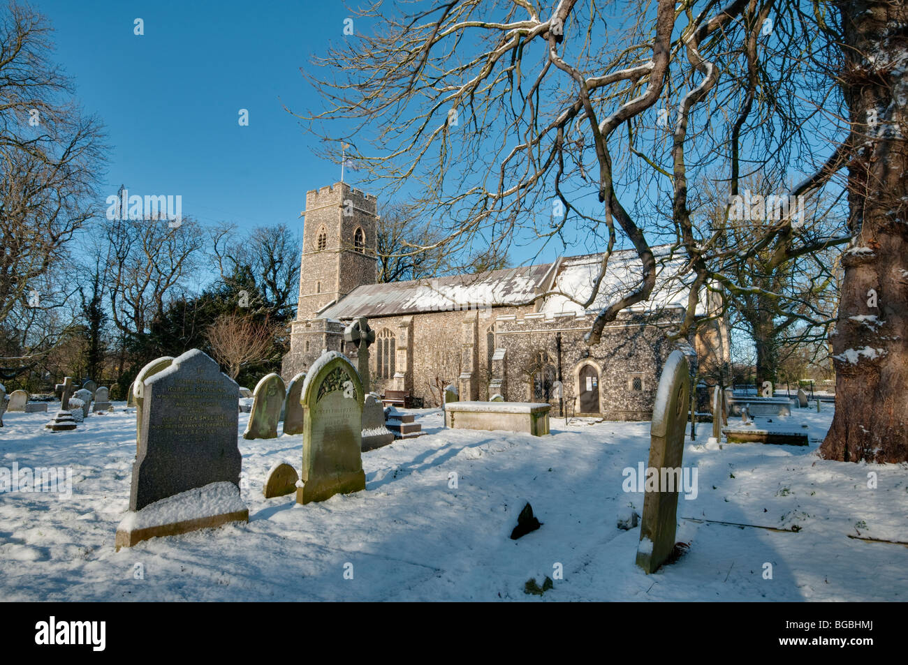 St Andrews Church in Snow, Trowse UK Stock Photo - Alamy