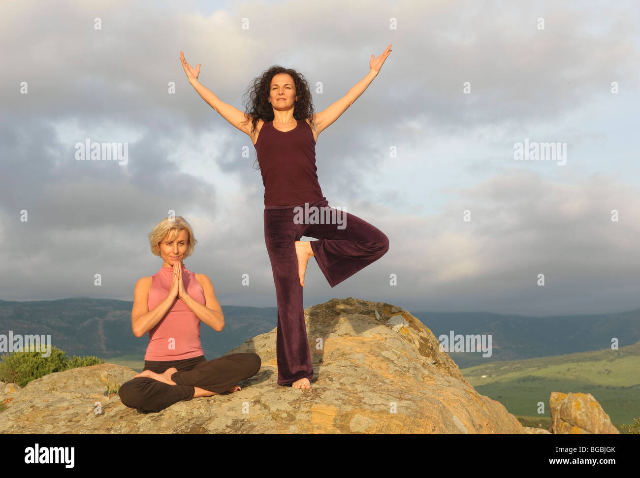 Women doing meditation Stock Photo - Alamy