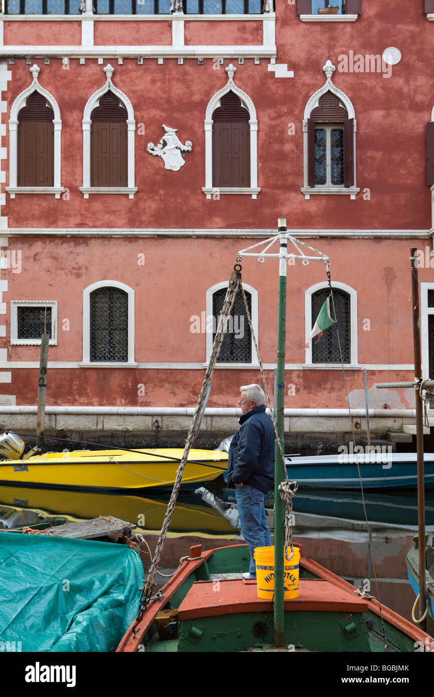 Harbored boat hi-res stock photography and images - Alamy