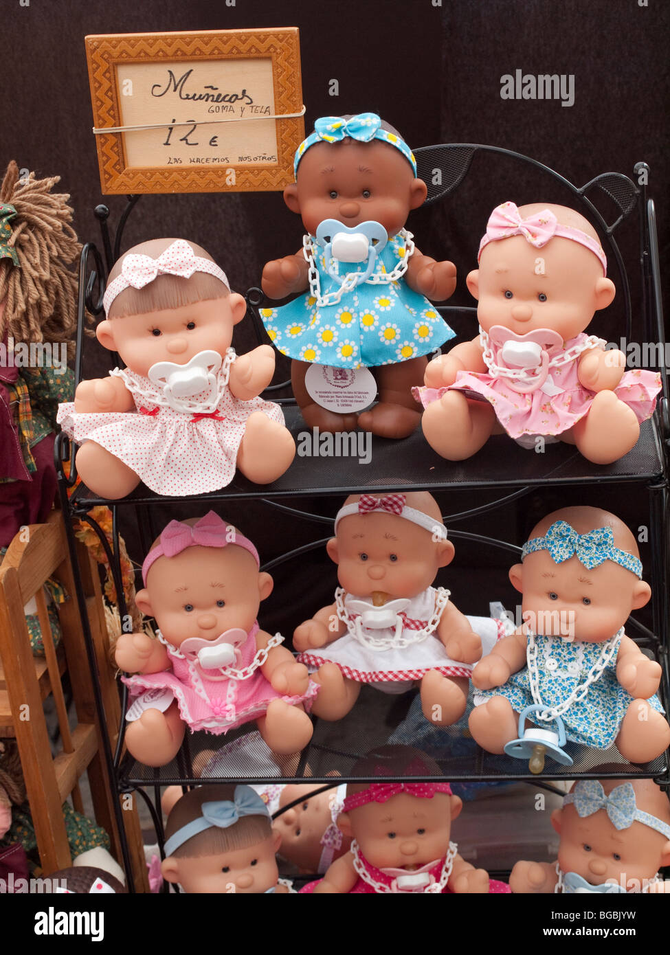 Dummy dolls hi-res stock photography and images - Alamy