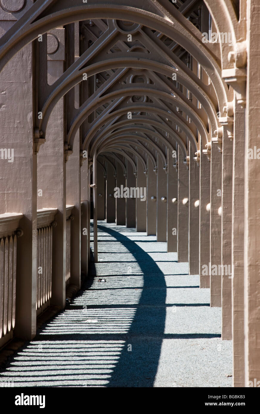 Covered arched walkways hi-res stock photography and images - Alamy