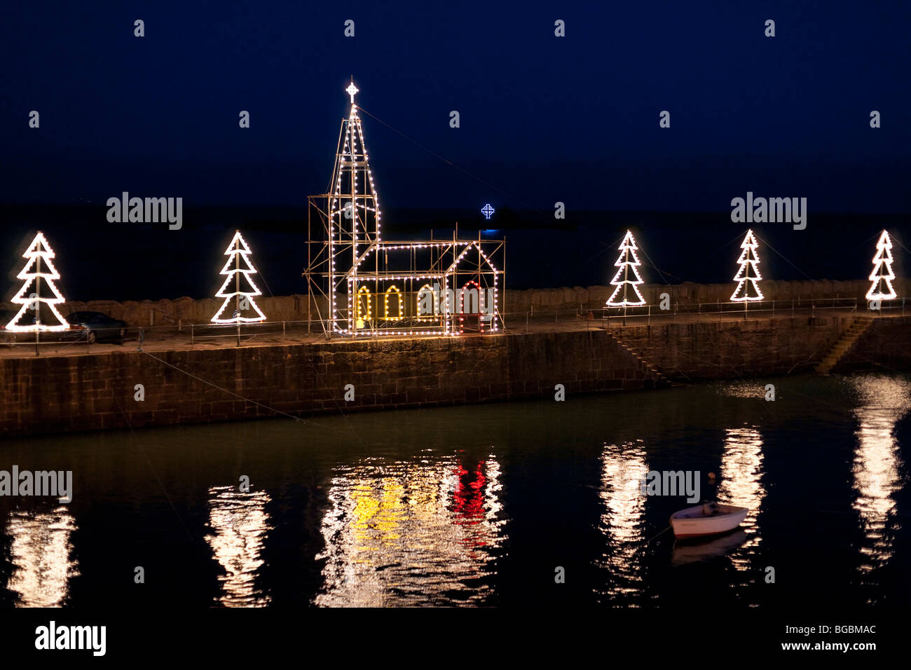 Mousehole Christmas Lights at night 2009/10 Stock Photo - Alamy
